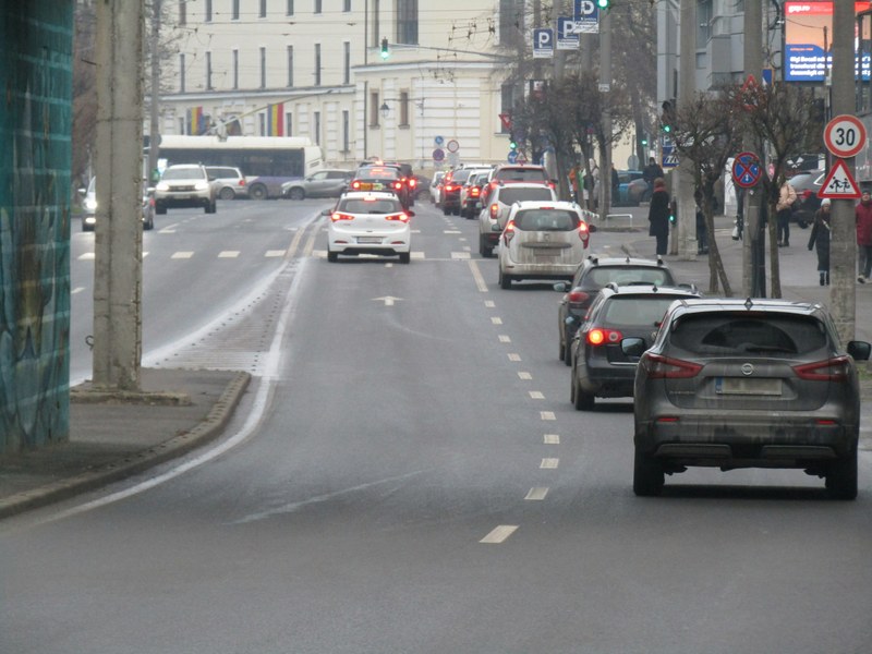 Average CO2 emissions from new cars and new vans slightly increased in ...